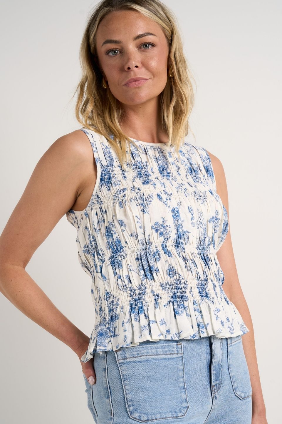 IVY + JACK TUSCANY PORCELAIN SLEEVELESS SHELL TOP – Boutique on Main Street